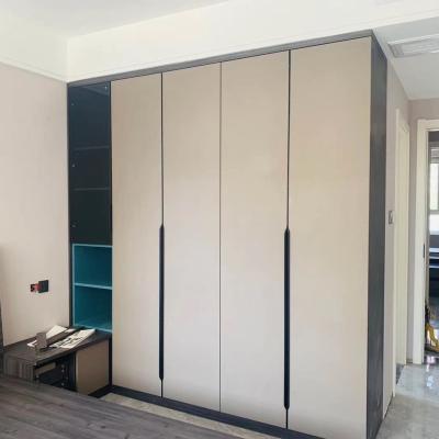 Cina Flat Pack Swing Door Armadio Master Organizzatore Armadio Camera da letto in vendita