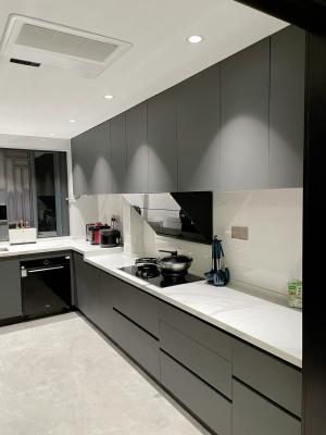 China Residence Kitchen Wall Cabinet Full Sets Design Modern Customized With Seating for sale