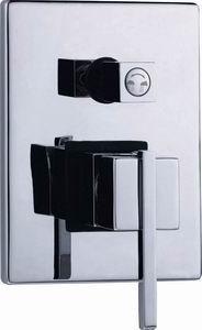 China Bathroom Diverter Shower Mixer Valve / Faucet Taps With Square Handle for sale