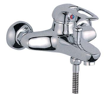 China ODM Chrome Traditional Bath Shower Mixer Taps With Zinc Alloy Handle for sale