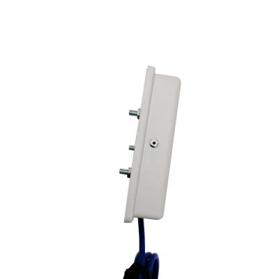 Cina Pcb Ultra Wideband Chip Antenna Panello esterno Antenna 3700-4200MHz 9dBi 100x100x23mm in vendita
