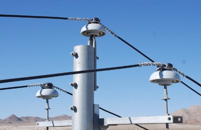 crossarm pin application