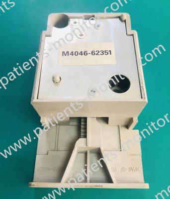 China Caso M4046-62351 de la cubierta de batería de las piezas del monitor paciente de IntelliVue MP70 del hospital en venta