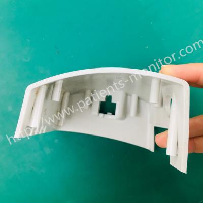 Cina Welch Allyn Vital Sign Monitor 300 Serie 53NTP Copertina laterale di plastica 007-0436-00 Accessori per il monitor del paziente in vendita