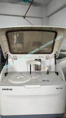 China Een Mindray BS-120 volledig geautomatiseerde klinische chemie analysator in uitstekende staat met witte buitenkant Te koop