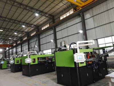 中国 380V 50HZの小さいプラスチック ブロー形成機械高速の低い電力の消費 販売のため