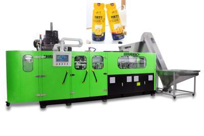 Cina Macchina di plastica automatica 14000bph-8800bph dello stampaggio mediante soffiatura di alta efficienza per le bevande di energia in vendita