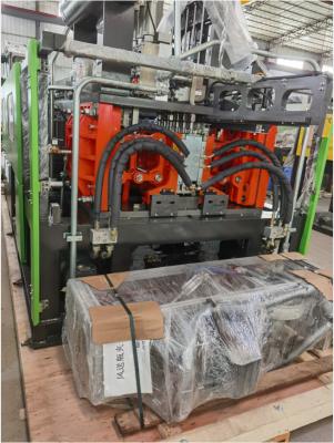Cina fresatrice del colpo di allungamento dell'animale domestico 142kw per rendere a bottiglie di plastica 1,5 L in vendita