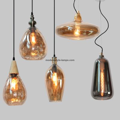 China New Vintage Clear Glass Hanging Lamps 38*22cm For Hotel Decorative Lighting for sale