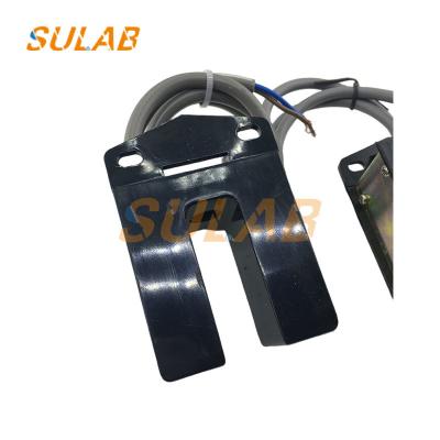 Cina Commutatore fotoelettrico magnetico YG-30A YG-30B del sensore di prossimità dell'elevatore di Mitsubishi Fuji in vendita