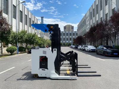 Cina 1.5T 1500kg 3000mm 3.5m 4000 4500 mm carrello elettrico con pendenza massima di salita di 10m in vendita