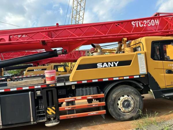 Quality 8 Section Boom Truck Crane ZTC500H STC250 XCT80 25 ton 30T 35T for Food Beverage for sale