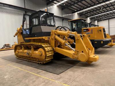 China Mini Hydrostatic Wheel Bulldozers with Blade and Logging Winch Kawasaki Hydraulic Cylinder for sale