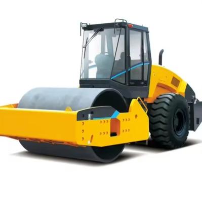 中国 20トンのフロント 鋼ゴムシート 運転 ドラム 道路 ローラー 振動 ローラー モーター パンプ コア 販売のため