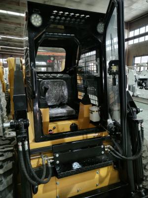 Cina Pompa idraulica Eaton TS50 Crawler Skid Machine 0,7 tonnellate 1 tonnellate 1,5 tonnellate Multipurpose Skid Loader in vendita