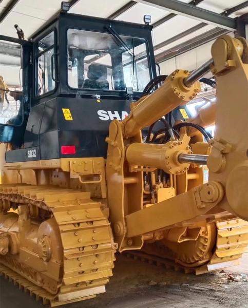 Quality High Digging Power Sem816 Weichai Engine Crawler Bulldozer with 540mm Digging for sale