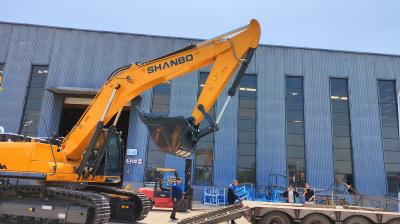 China Weichai Engine Crawler Excavator 6 Ton for Easy Maneuvering on Construction Sites for sale