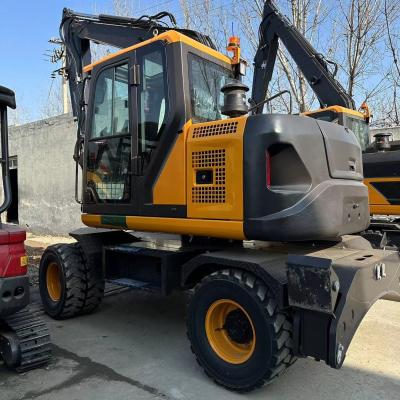 Cina Escavatori a ruote mobili con gambe di supporto XN85 XN90 PW85 PW90 PW150 8.5Ton 9Ton in vendita