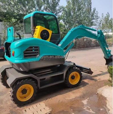 Cina Corea Valvola idraulica Komamax PW85-9 Escavatore 6-8 tonnellate Escavatore a ruote Grande trattore in vendita