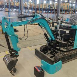 Cina Escavatore idraulico pesante da 7 tonnellate con ripper e profondità massima di scavo di 15000 mm in vendita
