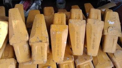 China Mini Newly Construction Machinery Parts 825011090 3F1094050 3F1094051 Bucket Tooth for Excavator for sale