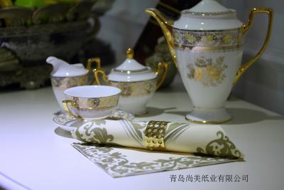 Cina Uso di lusso su ordinazione della cena del tovagliolo di carta 50-65gsm di Airlaid 4*8.5in in vendita