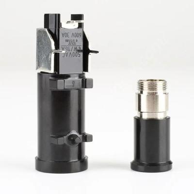 China Fenorische Harz-Bayonett-Typ Kappe 6x30mm 15A 30A 500V 600V AC PCB-montierte Sicherungshalter zu verkaufen