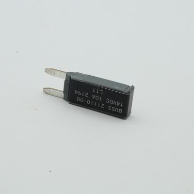 China Bussmann Serie 210 Automotriz modificada para el restablecimiento térmico mini interruptor 10A 15A 20A 25A en venta