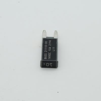 China Bussmann Serie 210 Automotriz modificada para el restablecimiento térmico mini interruptor 10A 15A 20A 25A en venta