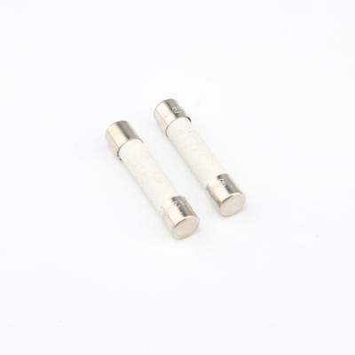 China Anti-Surge Lightning Protection 2.5kA 5A to 50A 250VAC 75VDC RO57 6x25mm Ceramic Fuse for sale