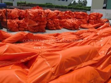 China Anti-Solarization Oil Spill Containment Boom PVC Float Boom for sale