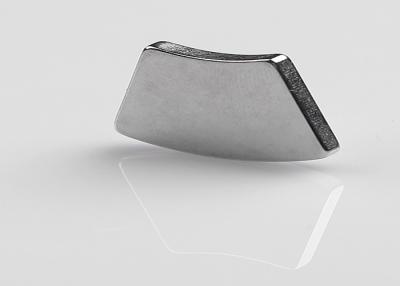 Cina Resistente alla corrosione ad alta resistenza a magnete permanente della terra rara del trapezio in vendita