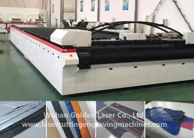 Cina Taglierina del laser della tenda/tagliatrice a base piatta laser di CO2 per la tenda foranea del PVC in vendita