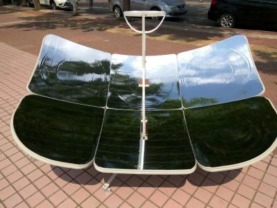 China 1.2M,1.5M,1.8M Umbrella Portable Solar Cooker for sale