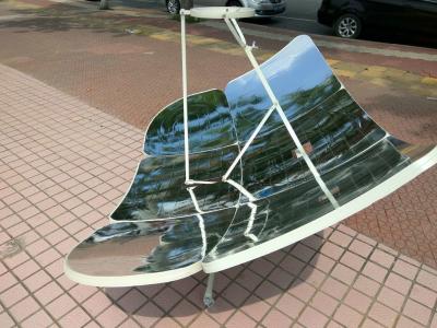 China 1.2M,1.5M,1.8M Umbrella Portable Solar Cooker for sale