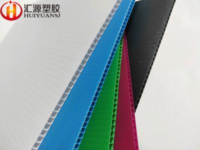 China Corrosiebestendige 5mm Golf Plastic Kartonbladen Blauw Zwart Gray White Te koop