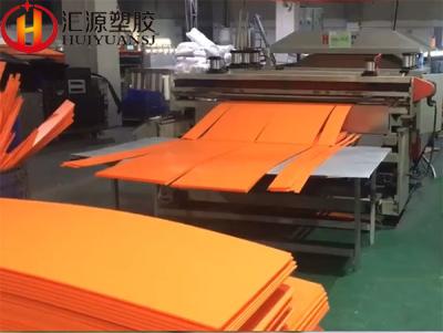 China a laranja de 1.22x2.44m corrugou folhas do empacotamento plástico à venda