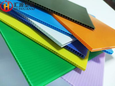 China Colorful Correx Fire Retardant Sheets , 4x8 Corrugated Plastic Sheet for sale