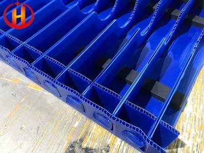 Cina Superficie piana del separatore di plastica ondulato riciclabile del blu in vendita