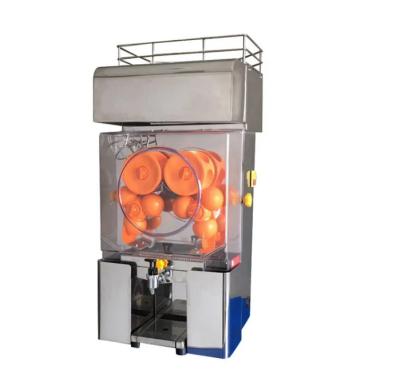 Cina 220V Juice Pressing Machine Commercial Freshly arancio ha schiacciato il CE approvato in vendita