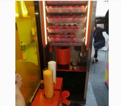 China 800W Fruit Electric Orange Juicer Machine Coin Note Payment With Cooling System for sale