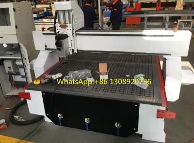 China 4x8 ft Automatic 3D Cnc Wood Carving Machine , 1325 Wood Working Cnc Router for Sale for sale