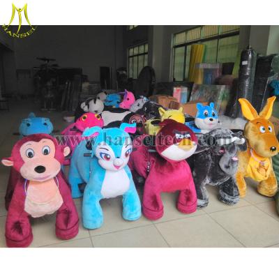 中国 Hansel のモールの動物の乗車動物は車輪のモールの乗車のぬいぐるみを子供硬貨作動させました 販売のため