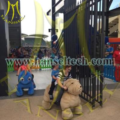 中国 Hansel Stuffed Animals With Wheel Walking Scooter Animals Battery Operated Ride Animal 販売のため