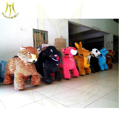 中国 Hansel safe battery  moving coin operated amusement party outdoor playground children motorized plush riding animals 販売のため