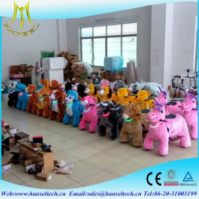 中国 Hansel popular family battery motorized animals amusement park kids outdoor electric moving coin operated kiddie rides 販売のため