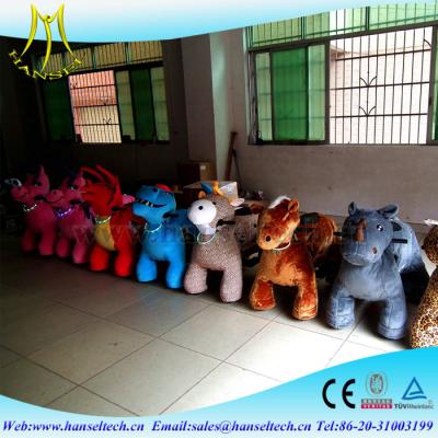 中国 Hansel battery coin oprated plush toy on animals happy ridesmoving game center for children happy rides on animal 販売のため