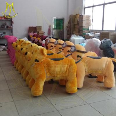 中国 Hansel indoor amusement park equipment walking animal motorized rides battery animal motorized ride carousel kid rides 販売のため