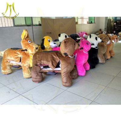 中国 Hansel coin operated kiddie rides for sale plush unicorn electric scooter cow electric motorized scooter with battery 販売のため