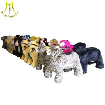 中国 Hansel happy enjoy walking animal toys plush motorized animals in shopping mall 販売のため